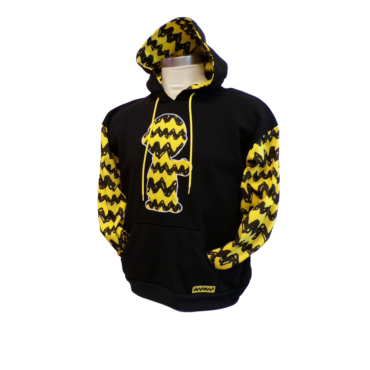 PEANUTS® Charlie Brown Zig Zag Hooded Sweatshirt – FUN MERCHANDISE ...